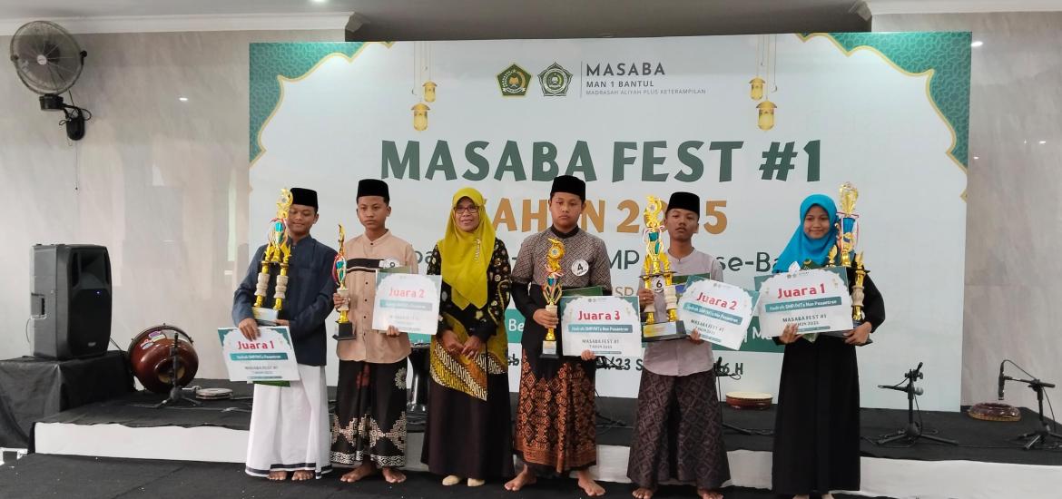 Hadroh MTsN 8 Bantul Raih Juara Tiga Lomba Tingkat Kabupaten 2025 di Masaba Fest #1 | Kemenag Bantul
